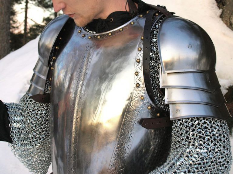 Medieval Spaulders - Irongate Armory