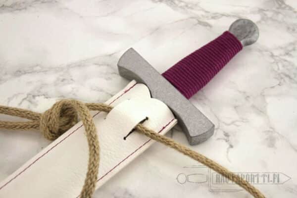 Arabella dagger with sheath and belt - Irongate Armory