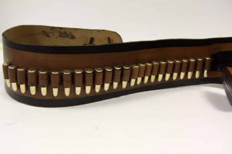 Brown weapon belt for one revolver incl. 24 bullets - Irongate Armory