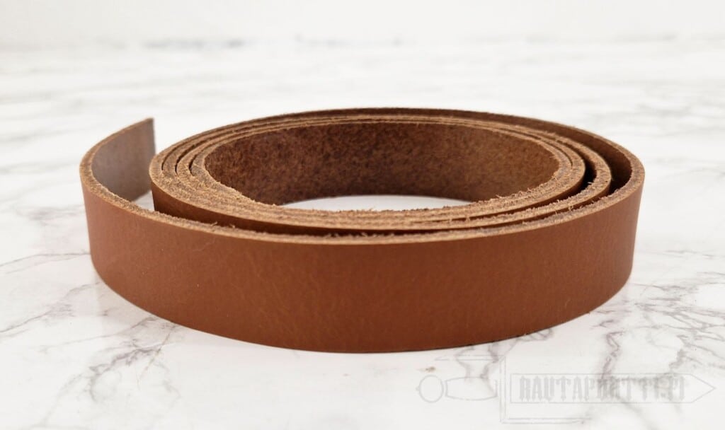 Leather strap, 30mm wide, 3mm thick, 120cm long - Irongate Armory