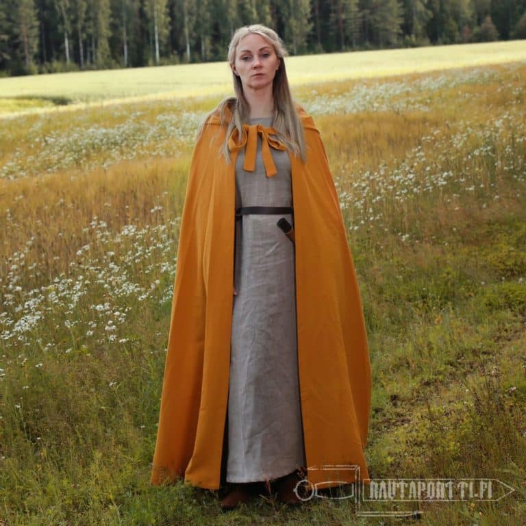 Medieval Cape with Hood - Irongate Armory