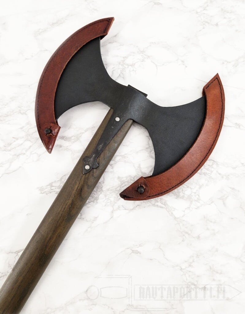 Hero's axe - Irongate Armory