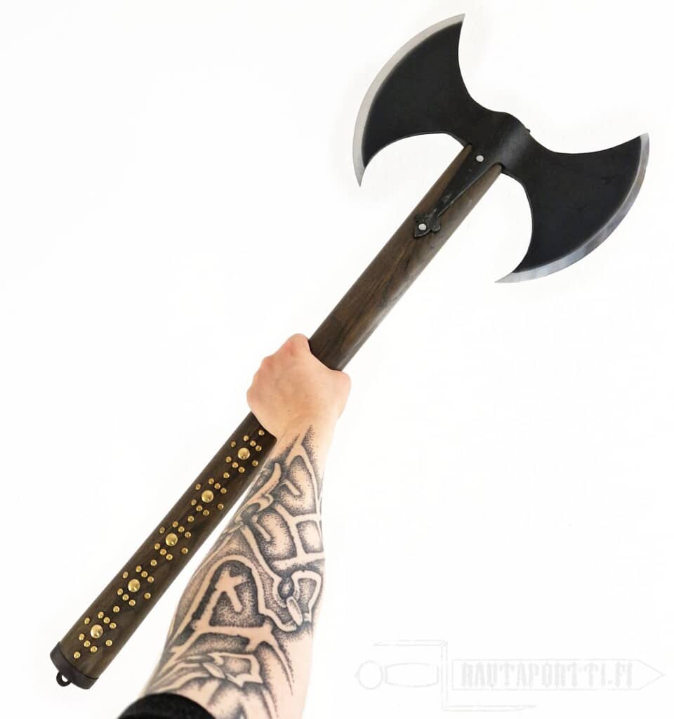 Hero's axe - Irongate Armory