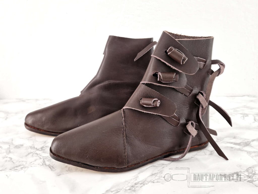 Jorvik Viking Shoes with 3 Leather Buttons - Irongate Armory